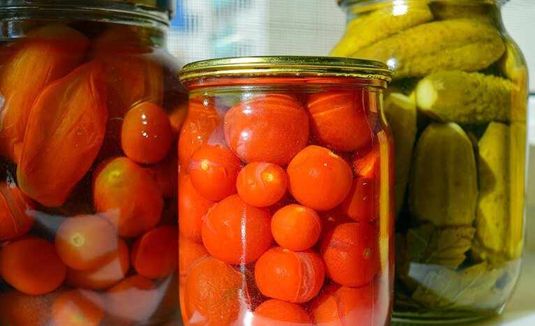 It’s Pickling Season! Preserving Food - Gubba Homestead